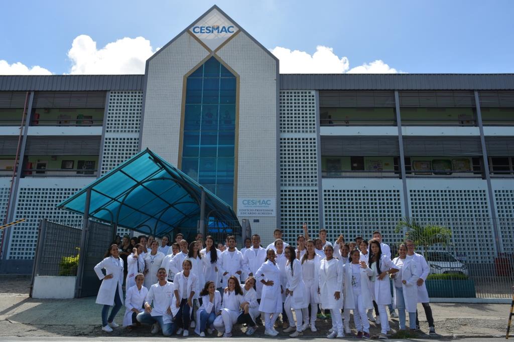 Centro Universitário Cesmac - Estudantes do Cebrac visitam Cesmac